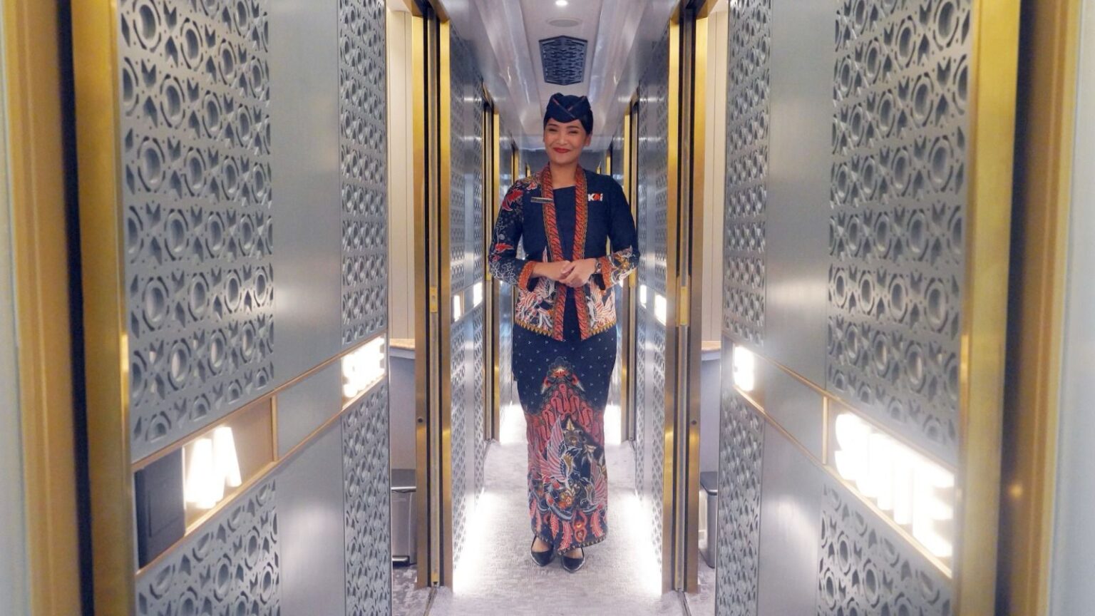 Kereta Api ‘Suite Class Compartment’ Resmi Beroperasi | Pawarta Jawa Timur